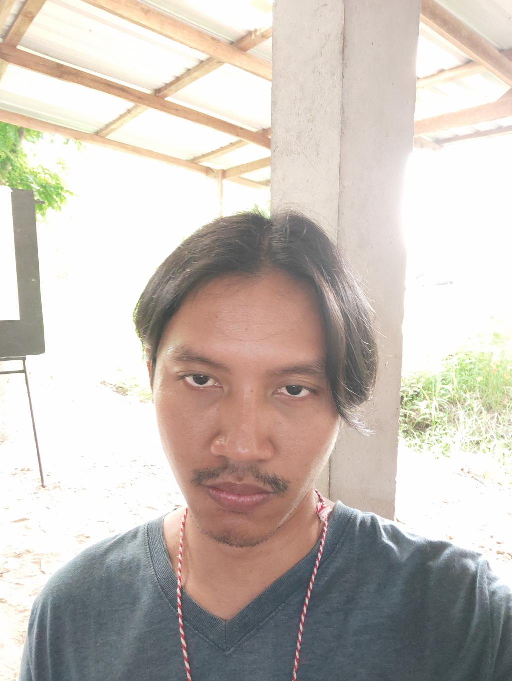 คงพล ชาติสันติกุล > คนกล้าคืนถิ่นสุรินทร์